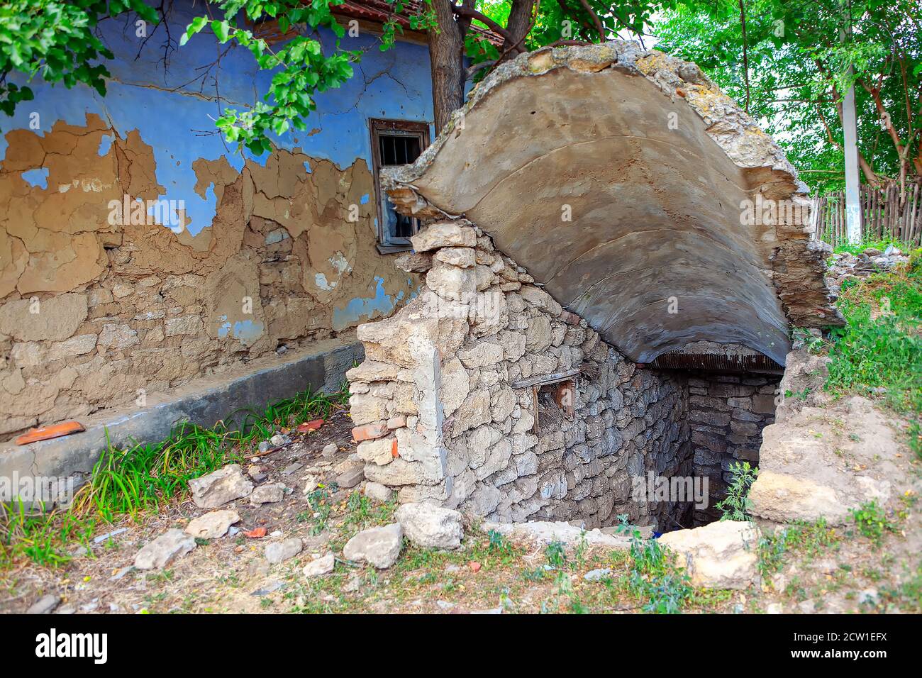 Ruins of old wine cellar. Storeroom from ancient Stock Photo - Alamy