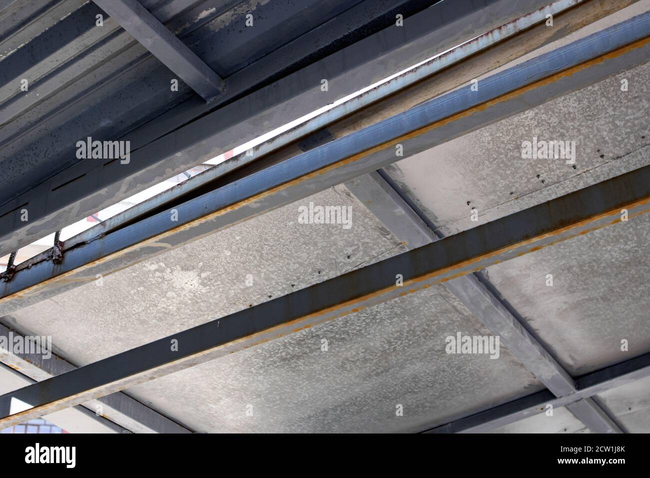 Roof of bus stop hi-res stock photography and images - Alamy