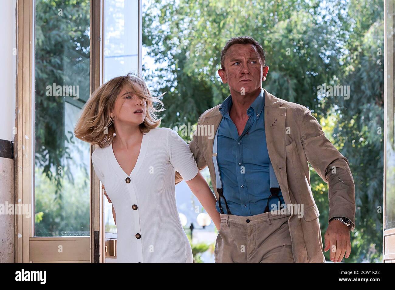 UK. Lea Seydoux and Daniel Craig in the ©Metro-Goldwyn-Mayer new movie ...