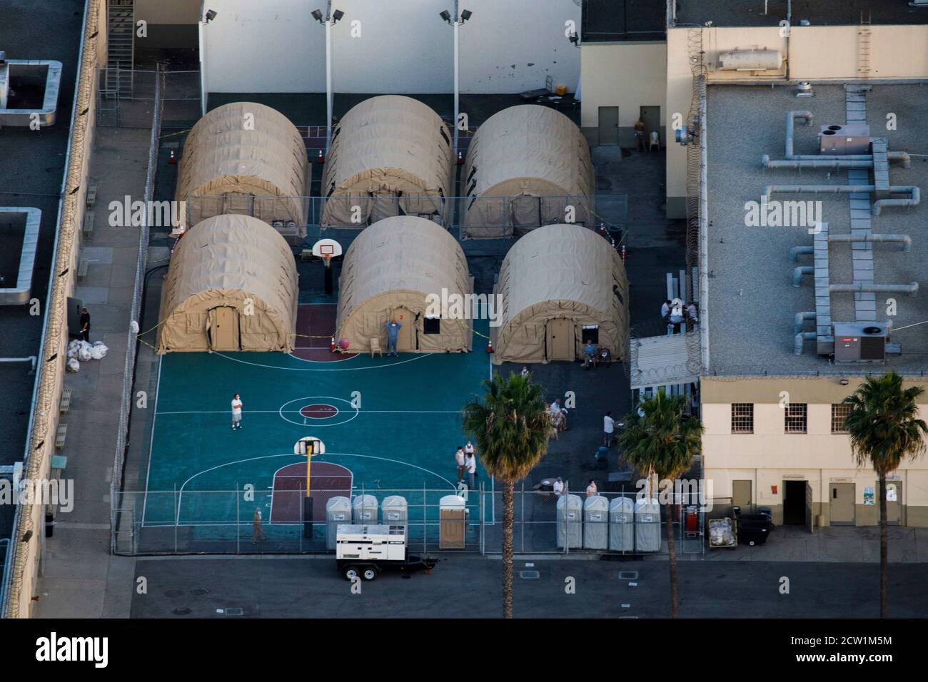 Correctional facility mask hi-res stock photography and images - Alamy