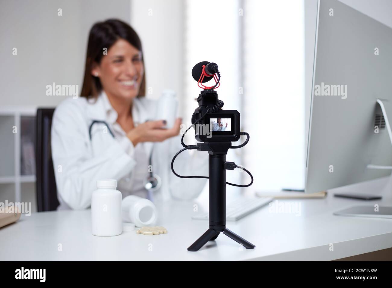 Doctor vlog hi-res stock photography and images - Alamy