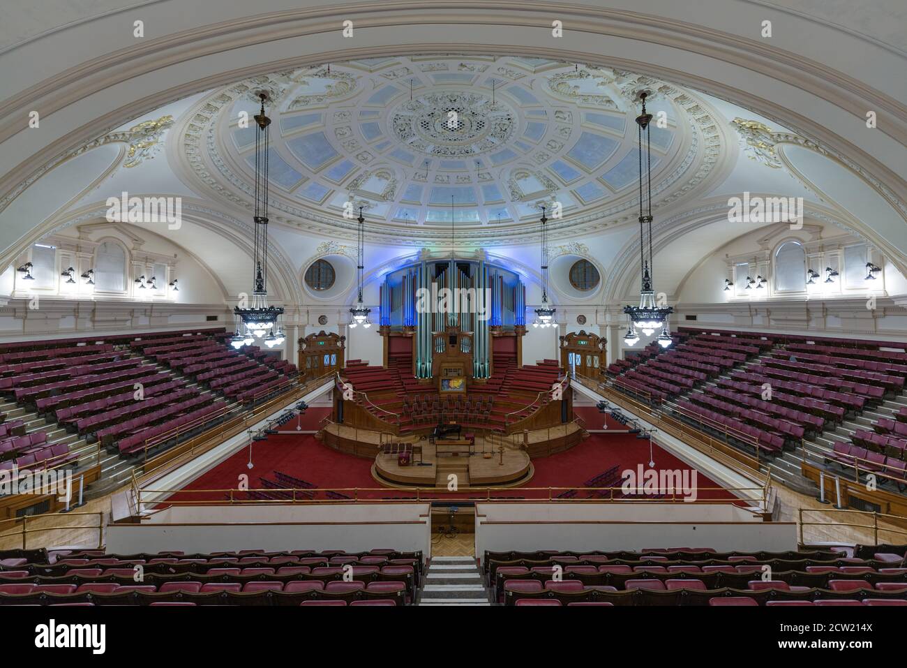 Interior of the Great Hall in the Methodist Central Hall, Westminster ...