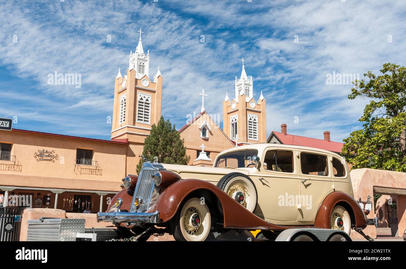 Albuquerque street scene hi-res stock photography and images - Alamy