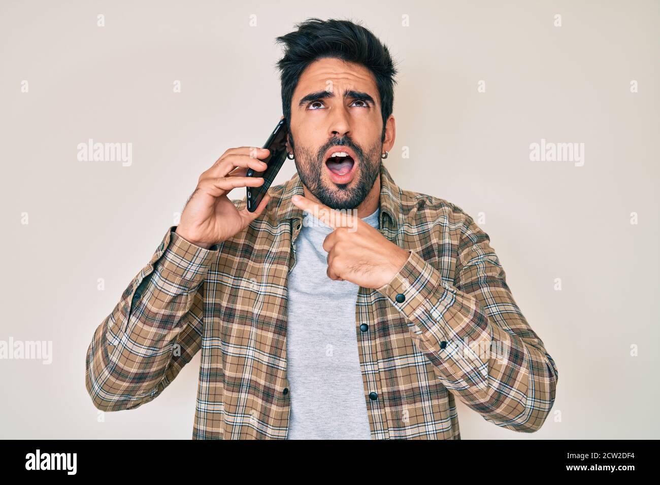 Angry loo hi-res stock photography and images - Alamy