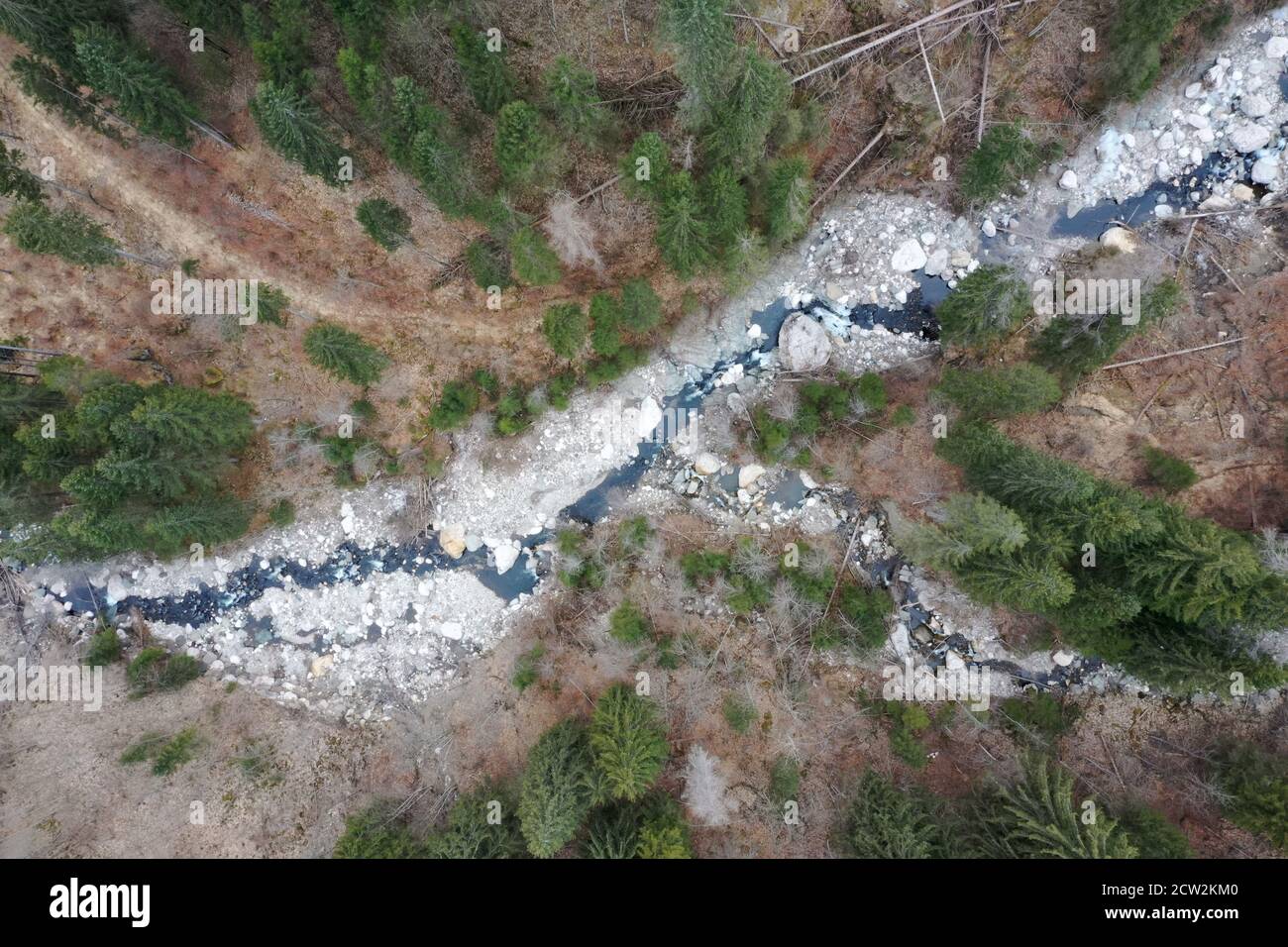 Aerial reveal beautiful scenic landscape hi-res stock photography and ...