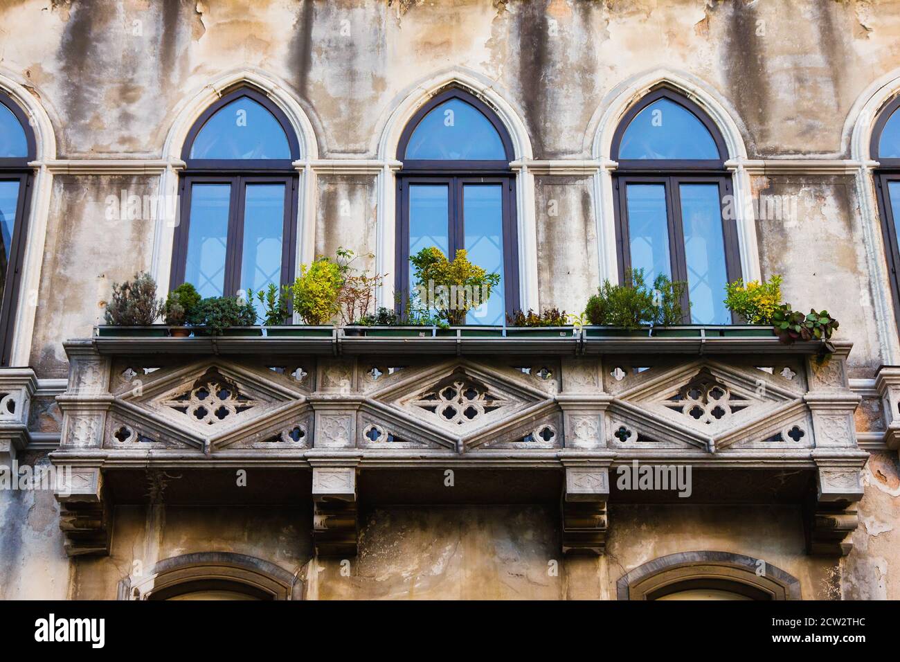Details of windows in Venice, Italy Stock Photo - Alamy