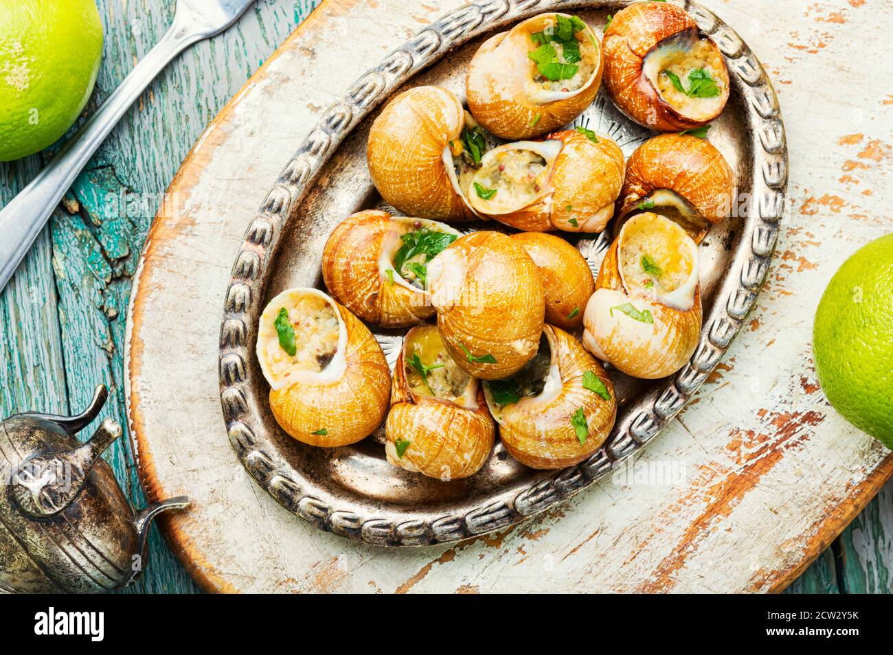 Mollusks food hi-res stock photography and images - Alamy