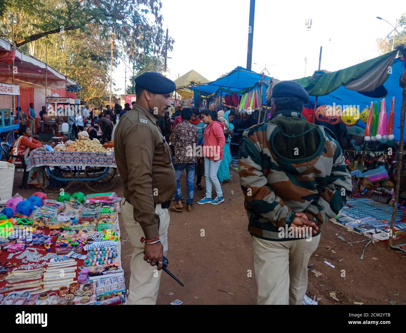 DISTRICT KATNI, INDIA - FEBRUARY 01, 2020: Two indian police officers ...