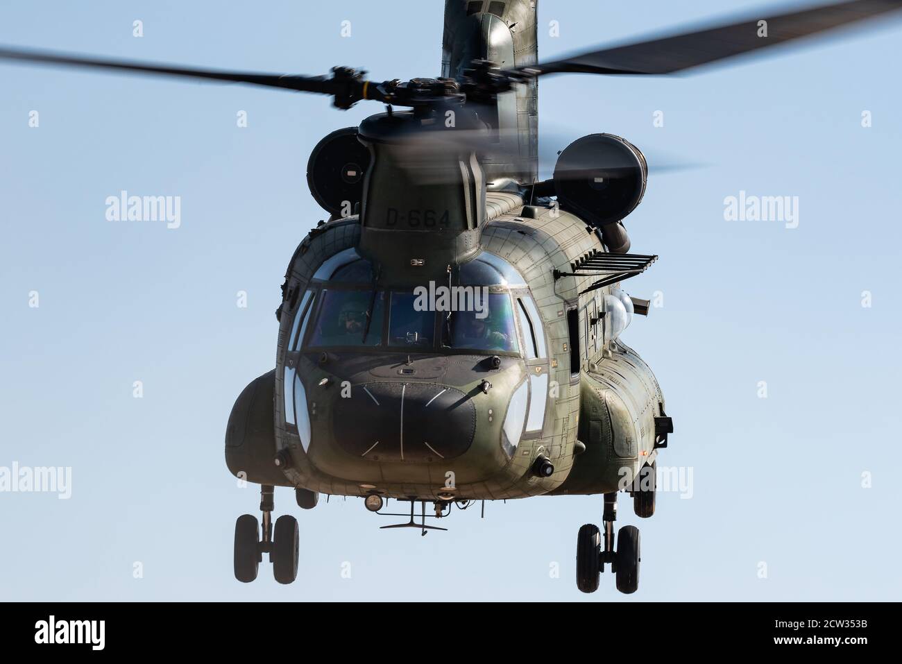 Boeing ch 47 chinook cockpit hi-res stock photography and images - Alamy