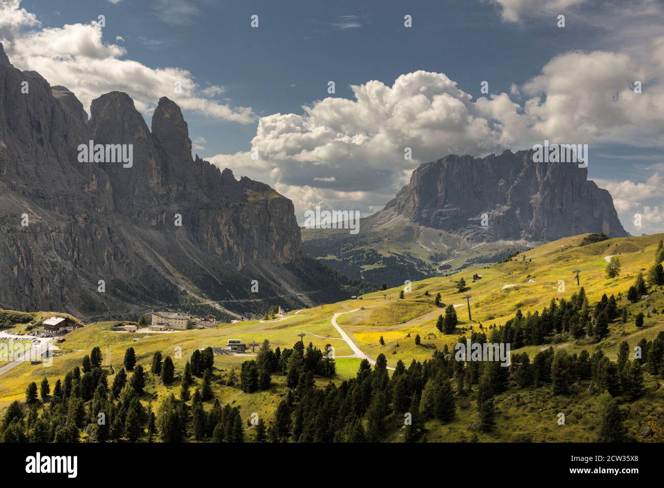 Passo gardena hi-res stock photography and images - Alamy