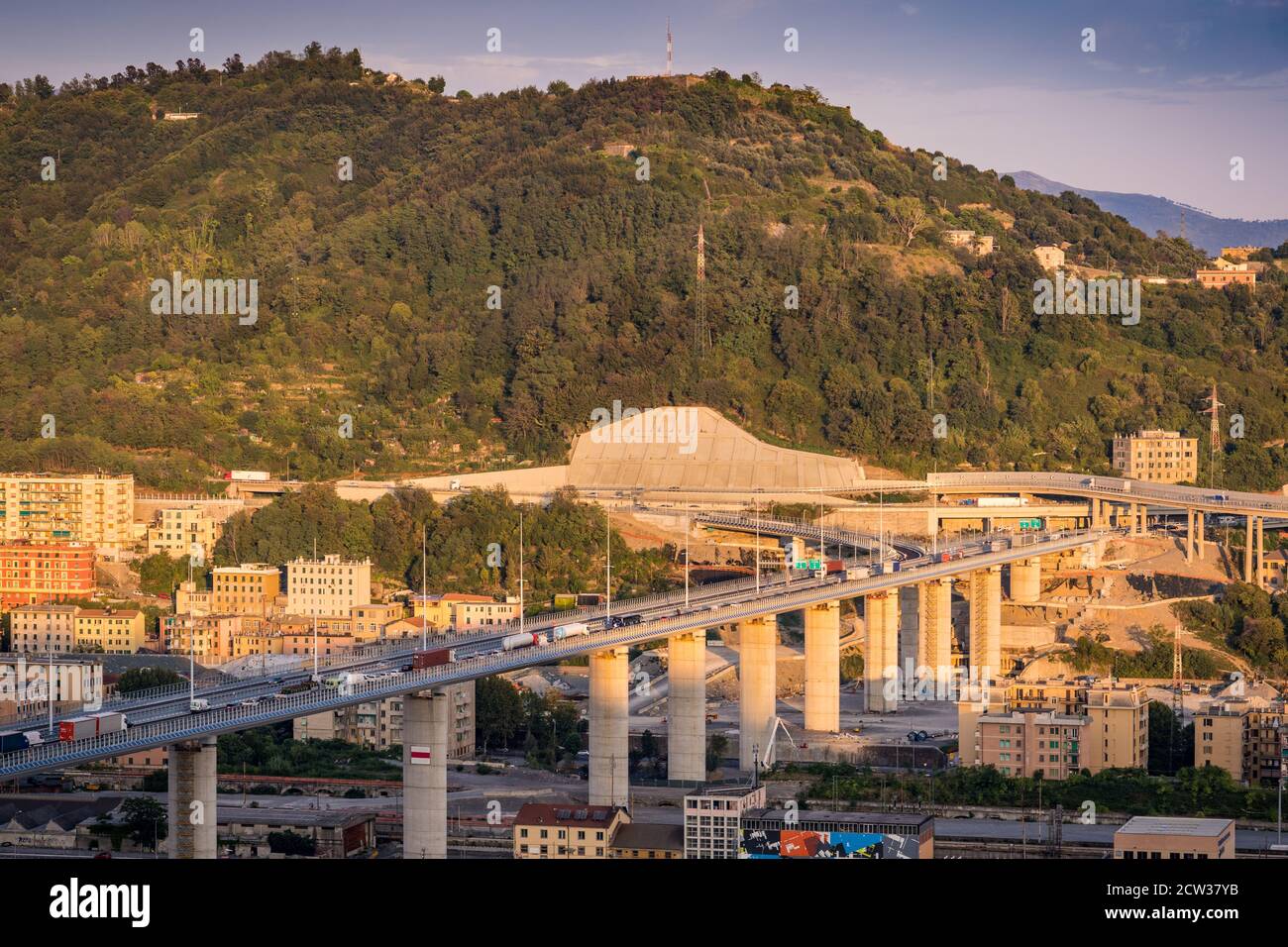 Genoa bridge piano hi-res stock photography and images - Alamy
