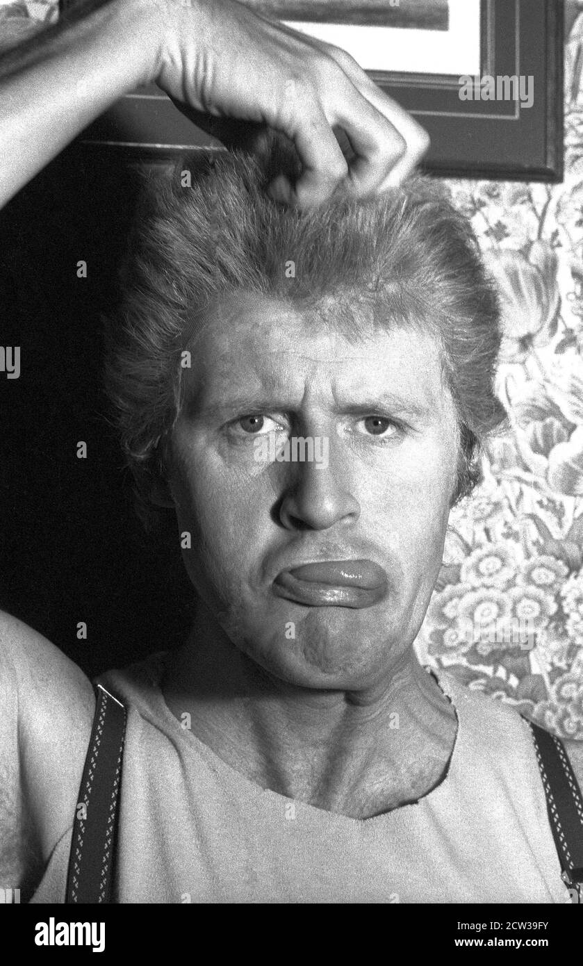 Chris Tarrant during rehearsals for tv show OTT Stock Photo - Alamy