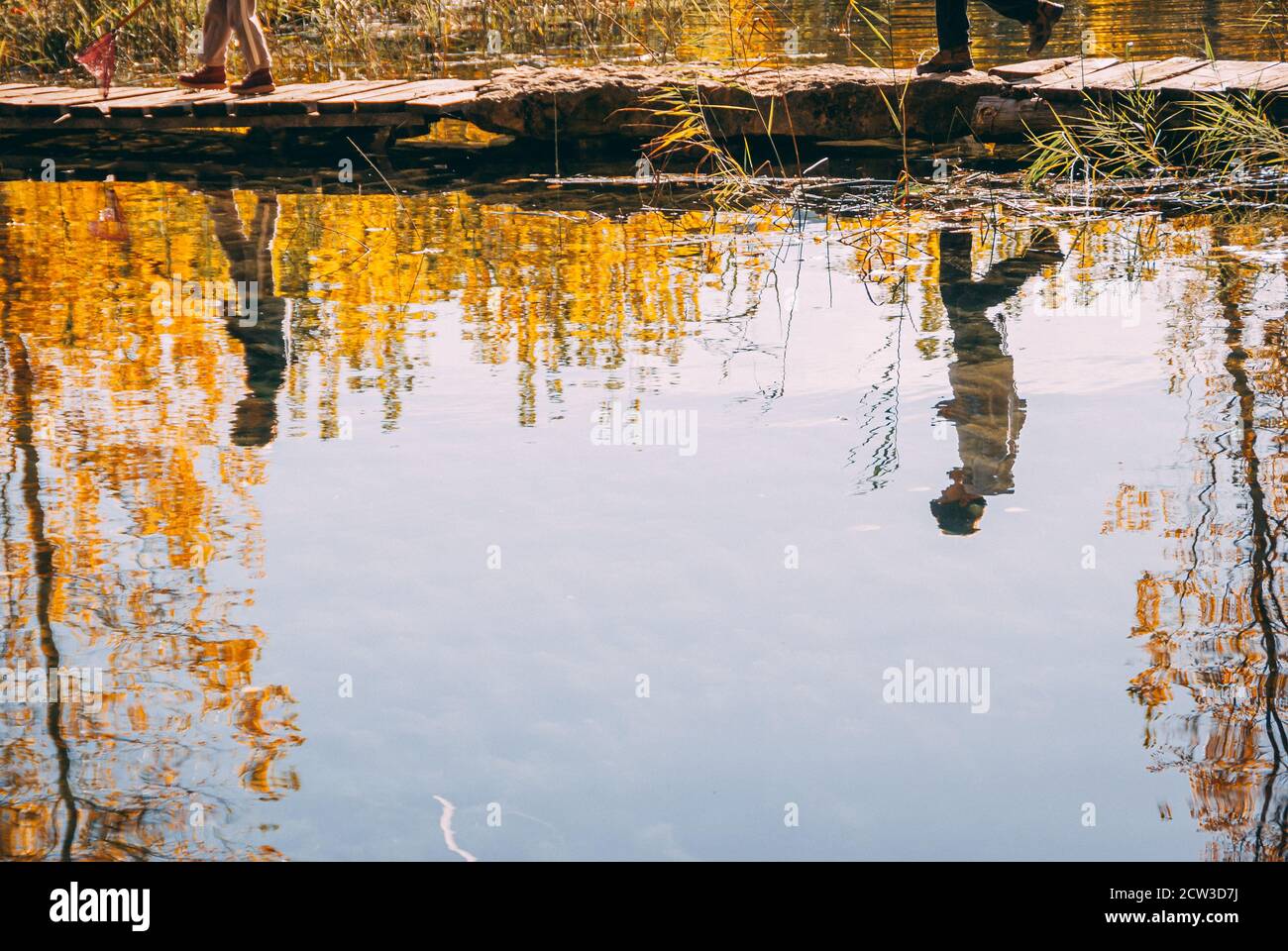 Hue reflection in lake hi-res stock photography and images - Alamy