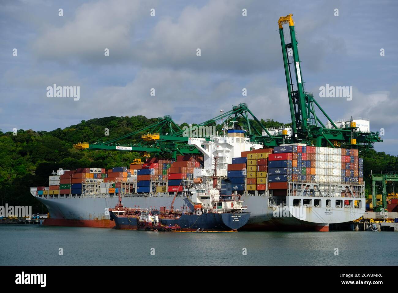 Panama Canal - Canal de Panama - PSA Panama International Terminal ...