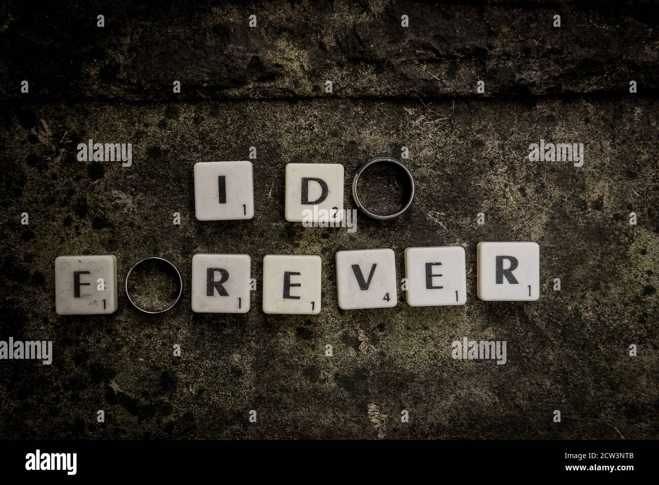 Letter tiles hi-res stock photography and images - Alamy