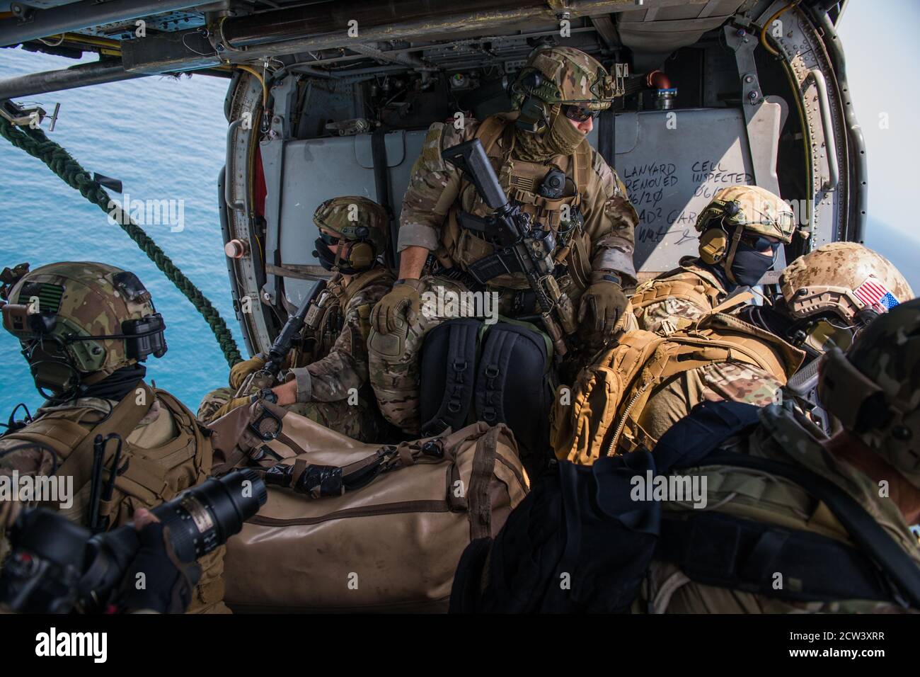 200903-N-KZ419-1179 ARABIAN GULF (Sept. 3, 2020) - Explosive ordnance ...