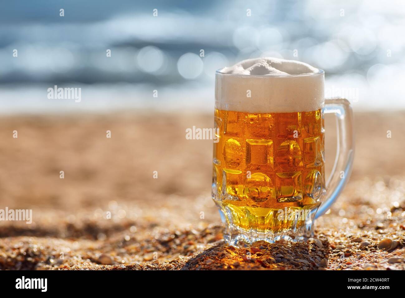 Beer vacation beach hi-res stock photography and images - Alamy