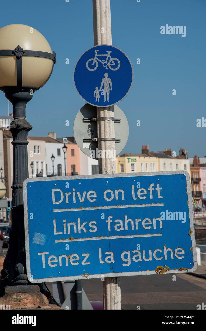 Drive safe sign hi-res stock photography and images - Alamy