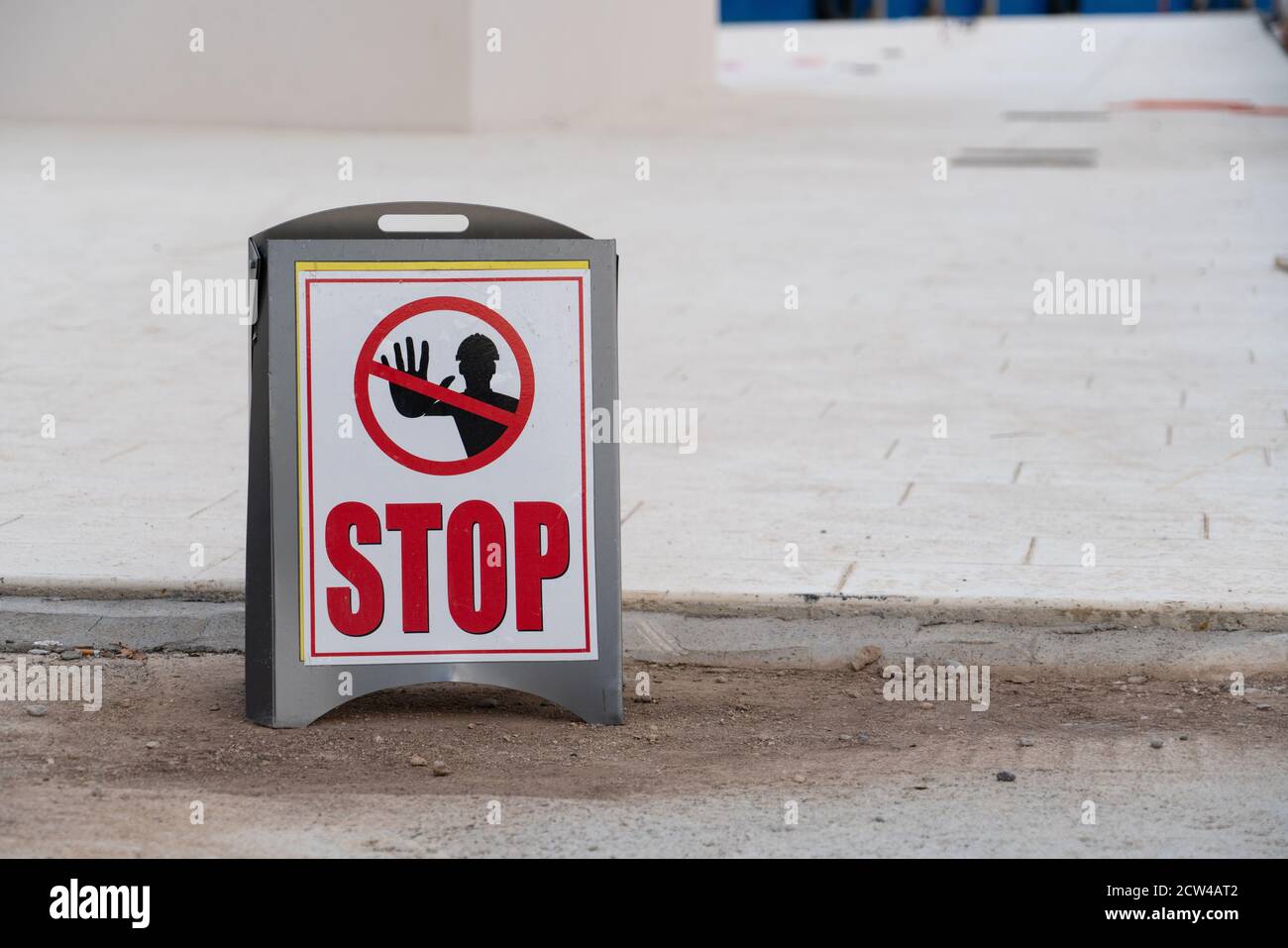 Stop sign on street hi-res stock photography and images - Alamy