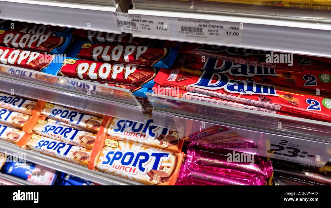 Daim bar hi-res stock photography and images - Alamy