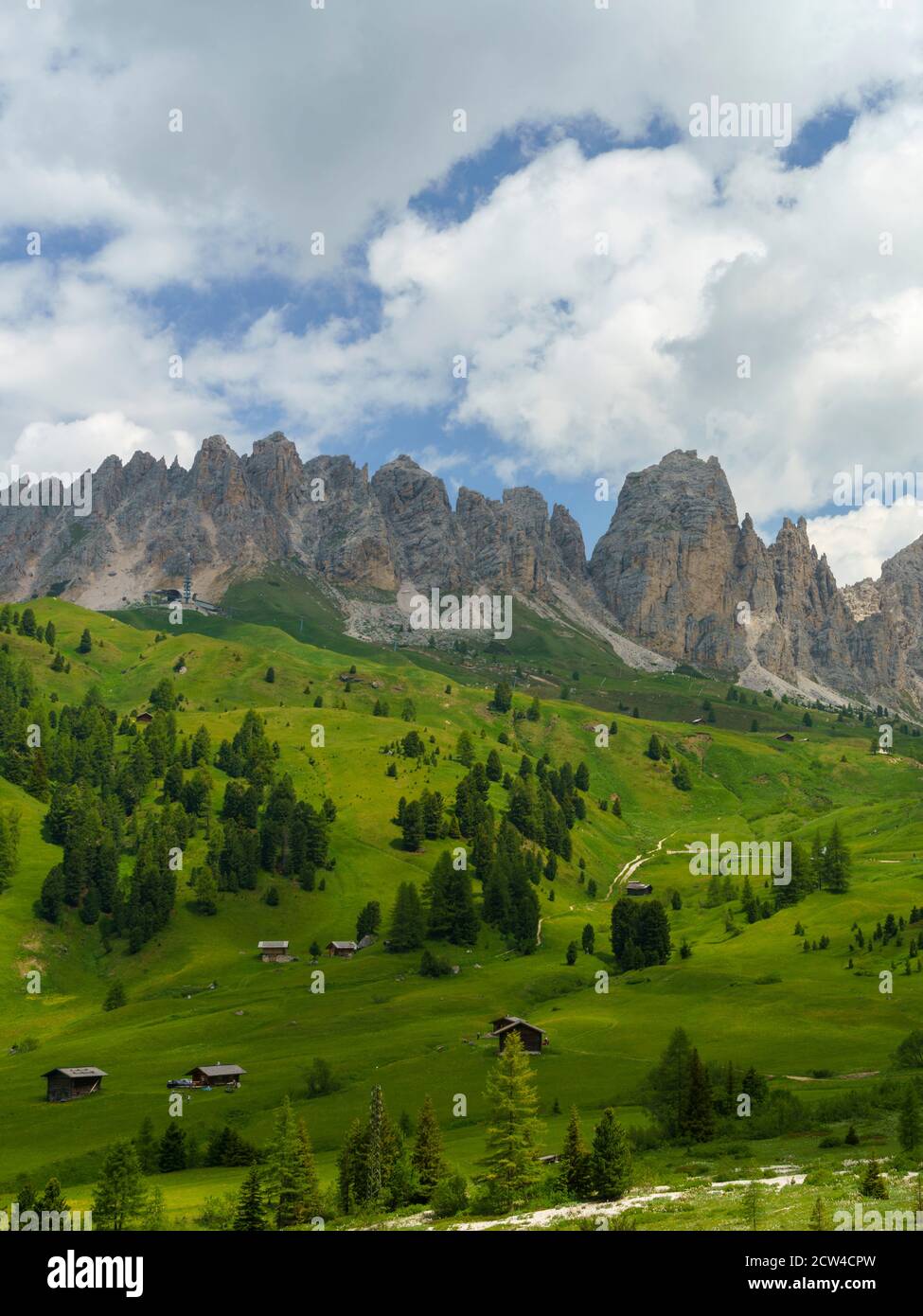 Mountain landscape at summer along the road to Gardena pass, Dolomites ...