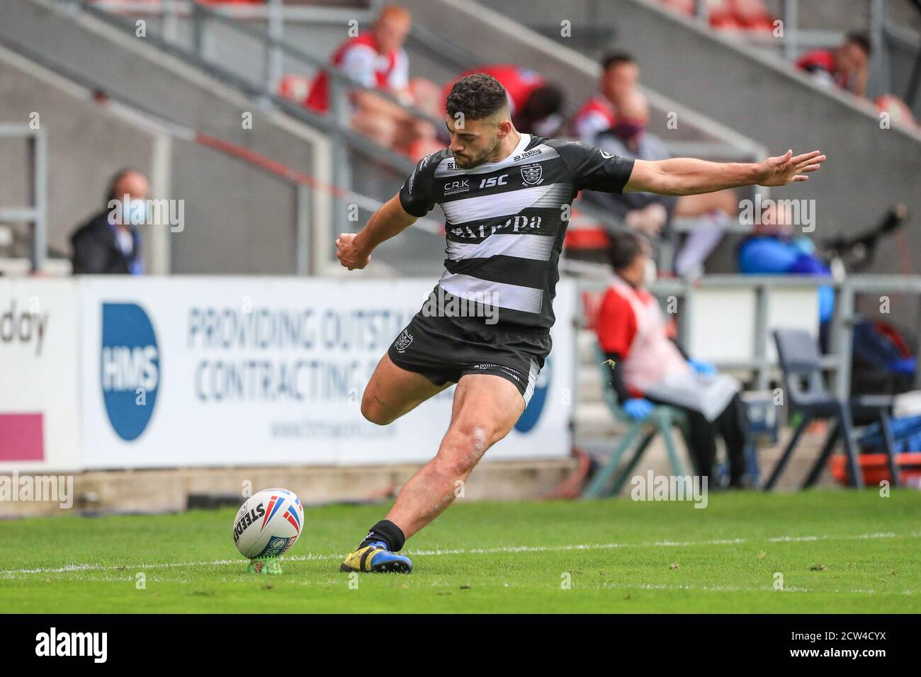 Jake Connor (6) of Hull FC converts for a goal Stock Photo - Alamy
