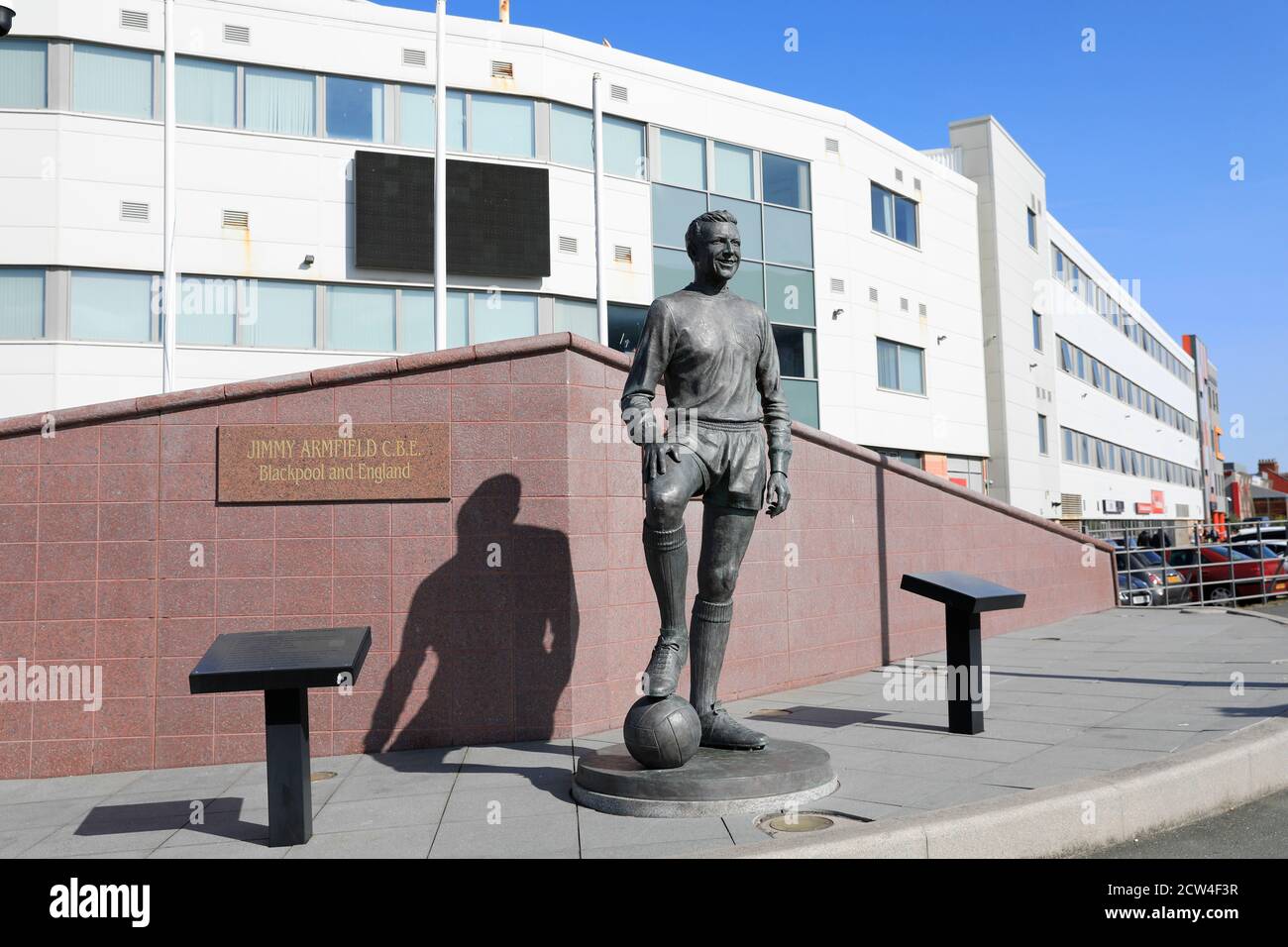 The Jimmy Armfield statue outside Bloomfield Road Stock Photo - Alamy