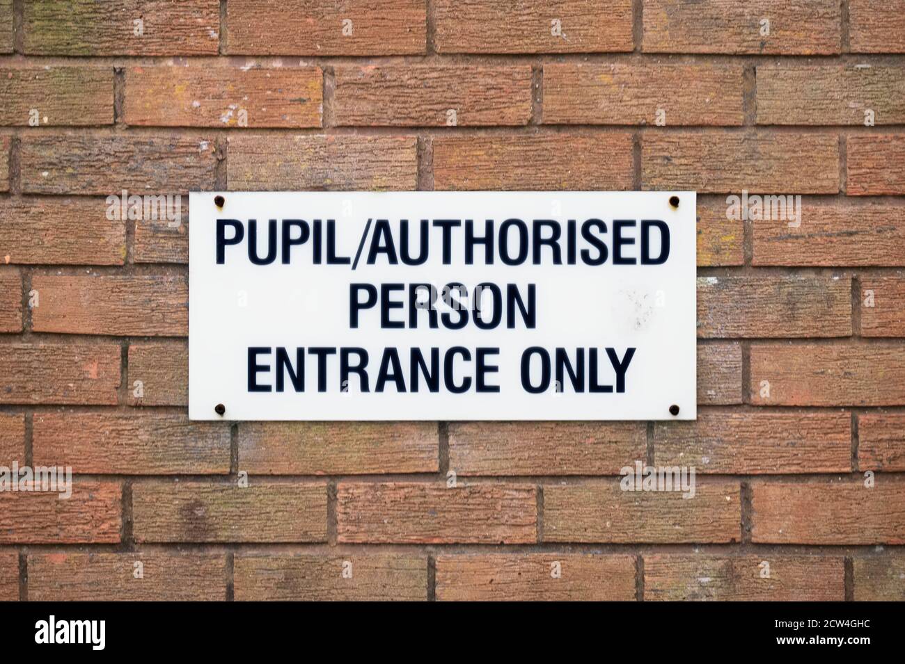 School pupil authorised person entrance only sign Stock Photo - Alamy