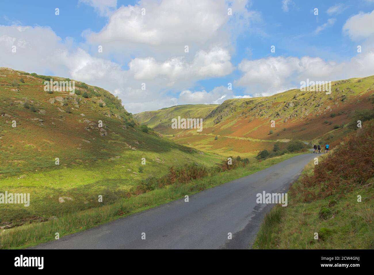 Elan valley wales cycle hi-res stock photography and images - Alamy