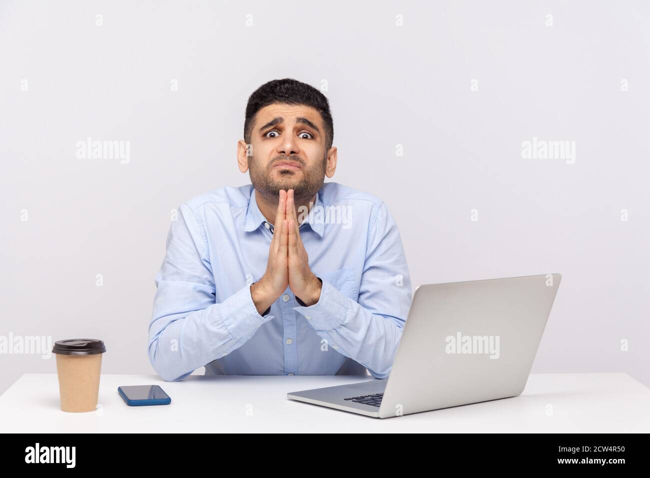 Workplace office apology hi-res stock photography and images - Alamy