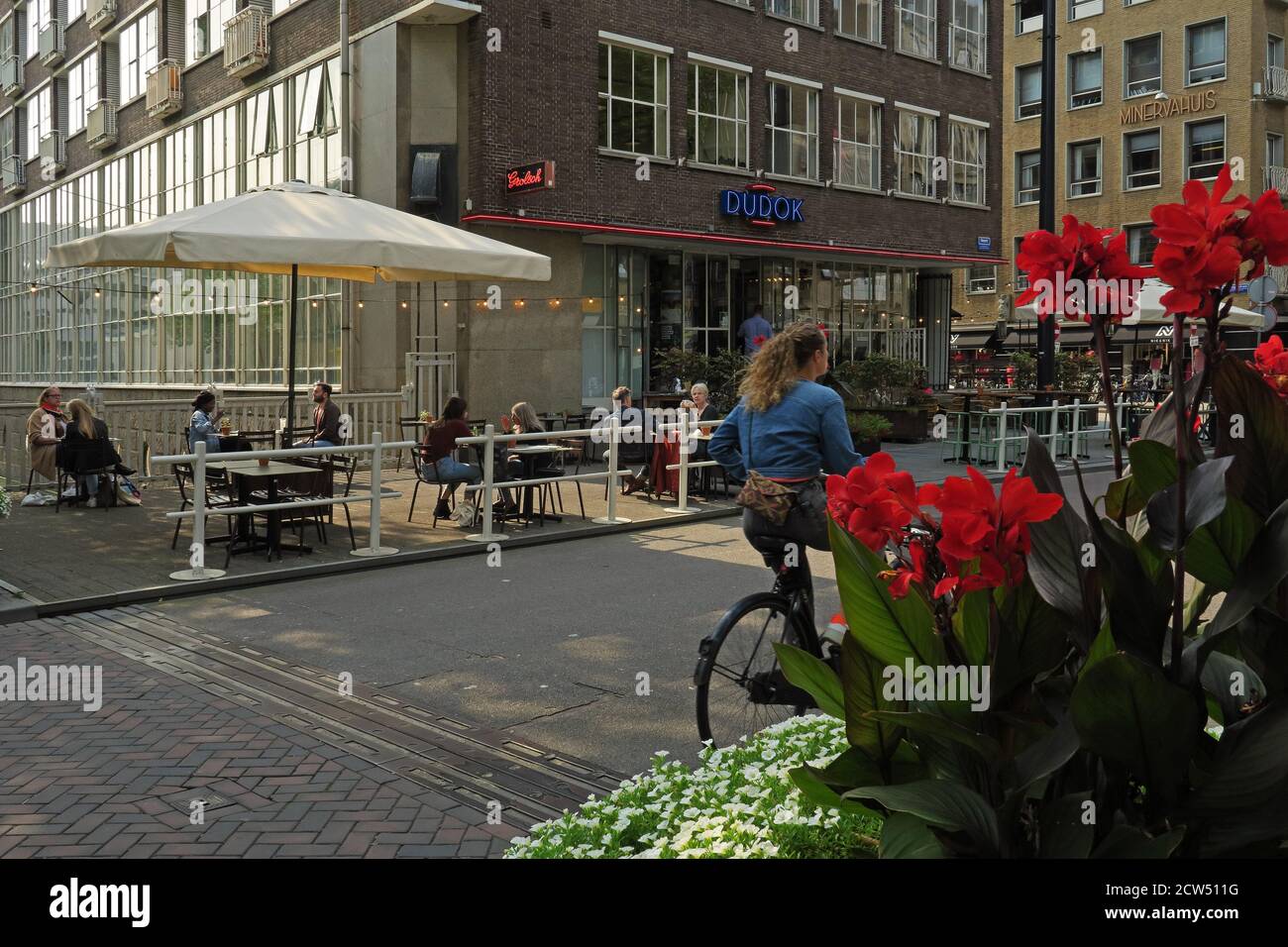 rotterdam, netherlands - 2020-09-11: cafe restaurant dudok on meent in ...