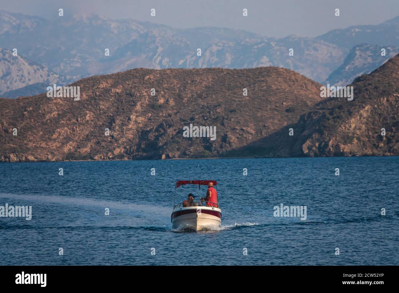 Coral reef fishing boat hi-res stock photography and images - Alamy