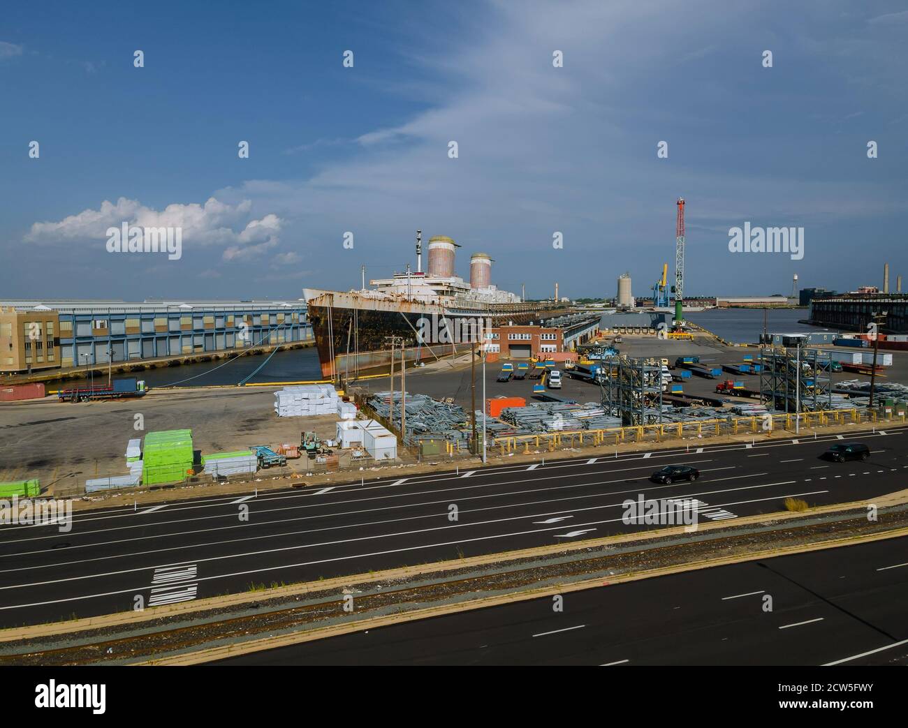 Cargo ship river vessel shipbuilding hi-res stock photography and ...