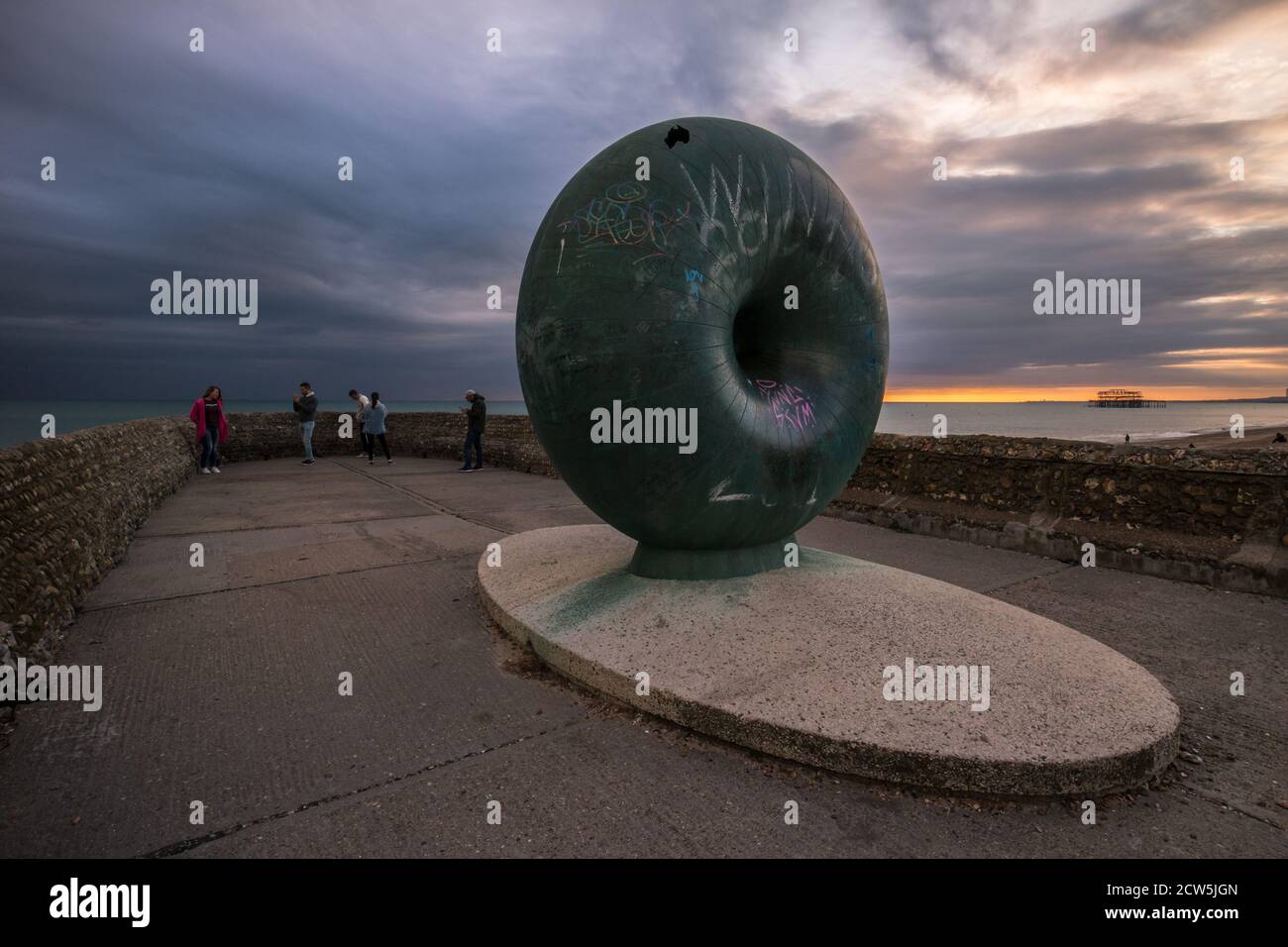 Brighton, East Sussex, England, UK. 27 September 2020 Sunset at the ...