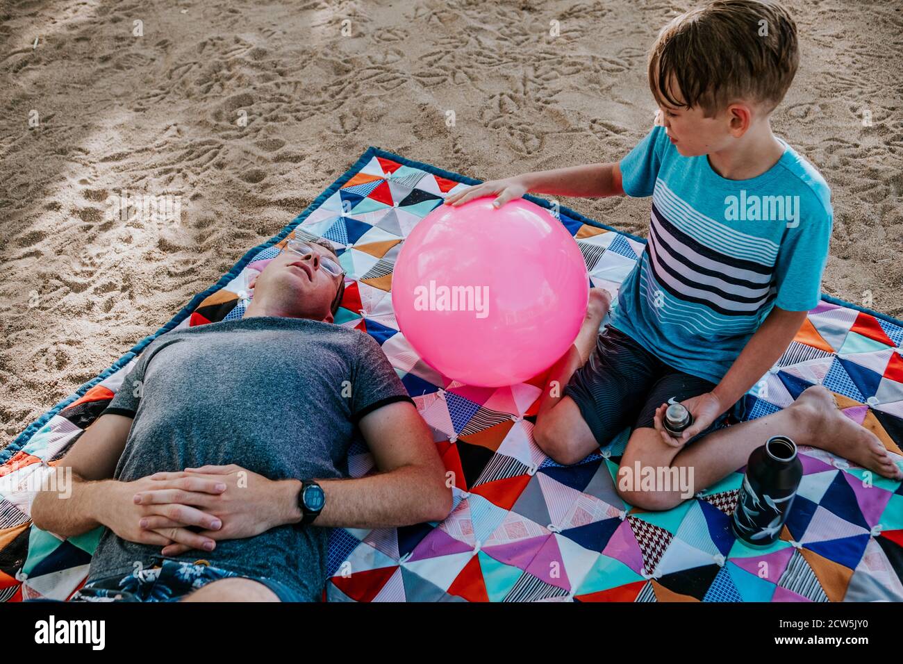 Dad relaxing hi-res stock photography and images - Alamy