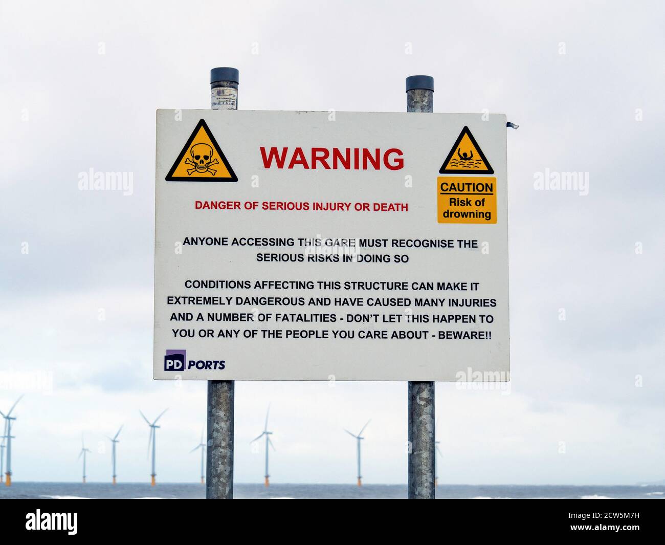 Risk of injury hi-res stock photography and images - Alamy