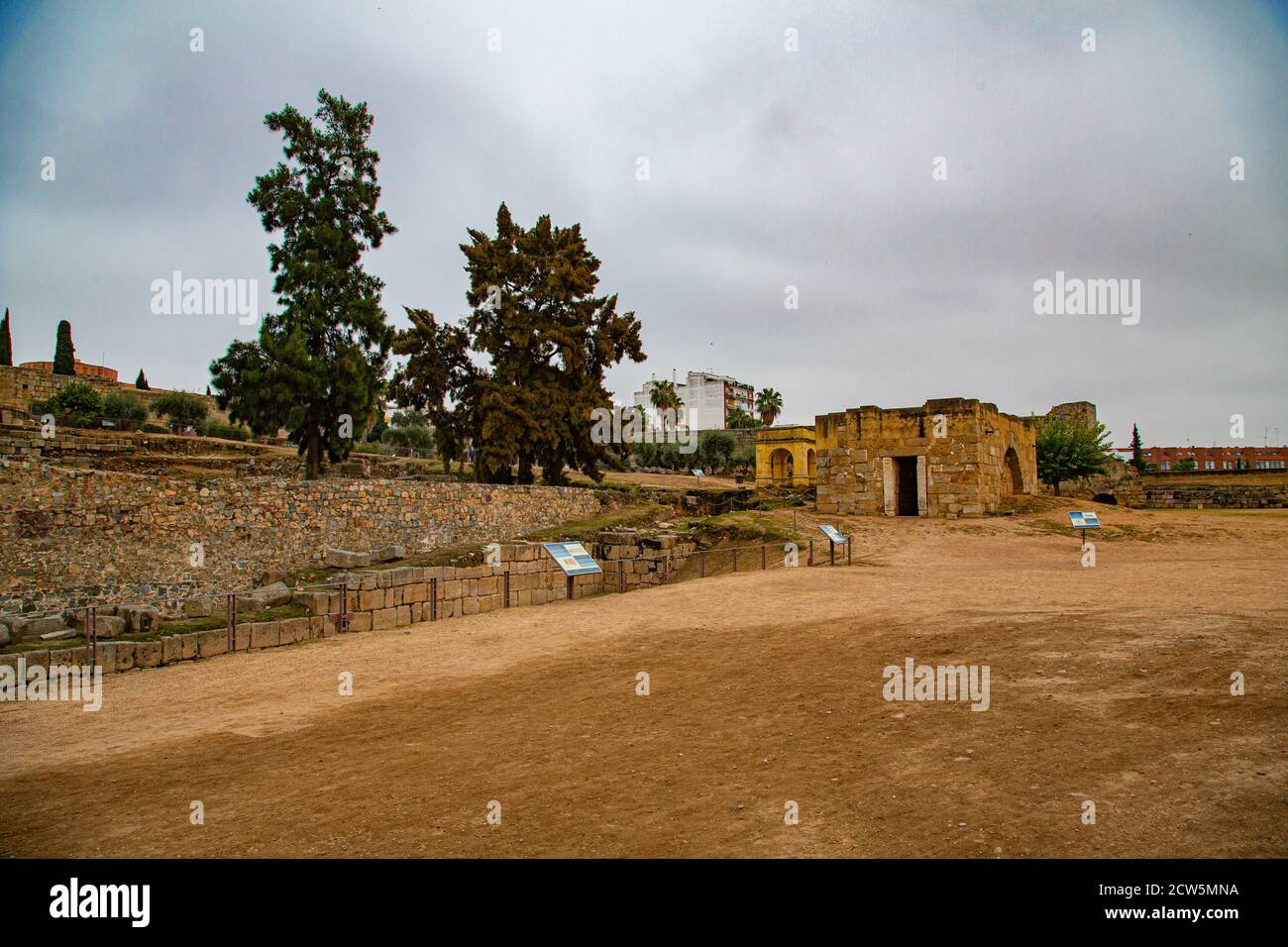 Foundation wall of archaeological structures Stock Photo - Alamy