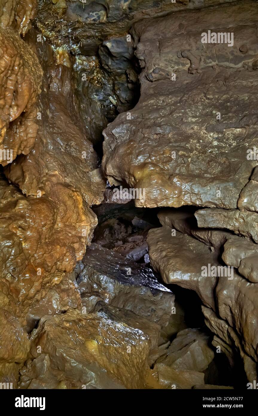 Flooded underground mining tunnel hi-res stock photography and images ...