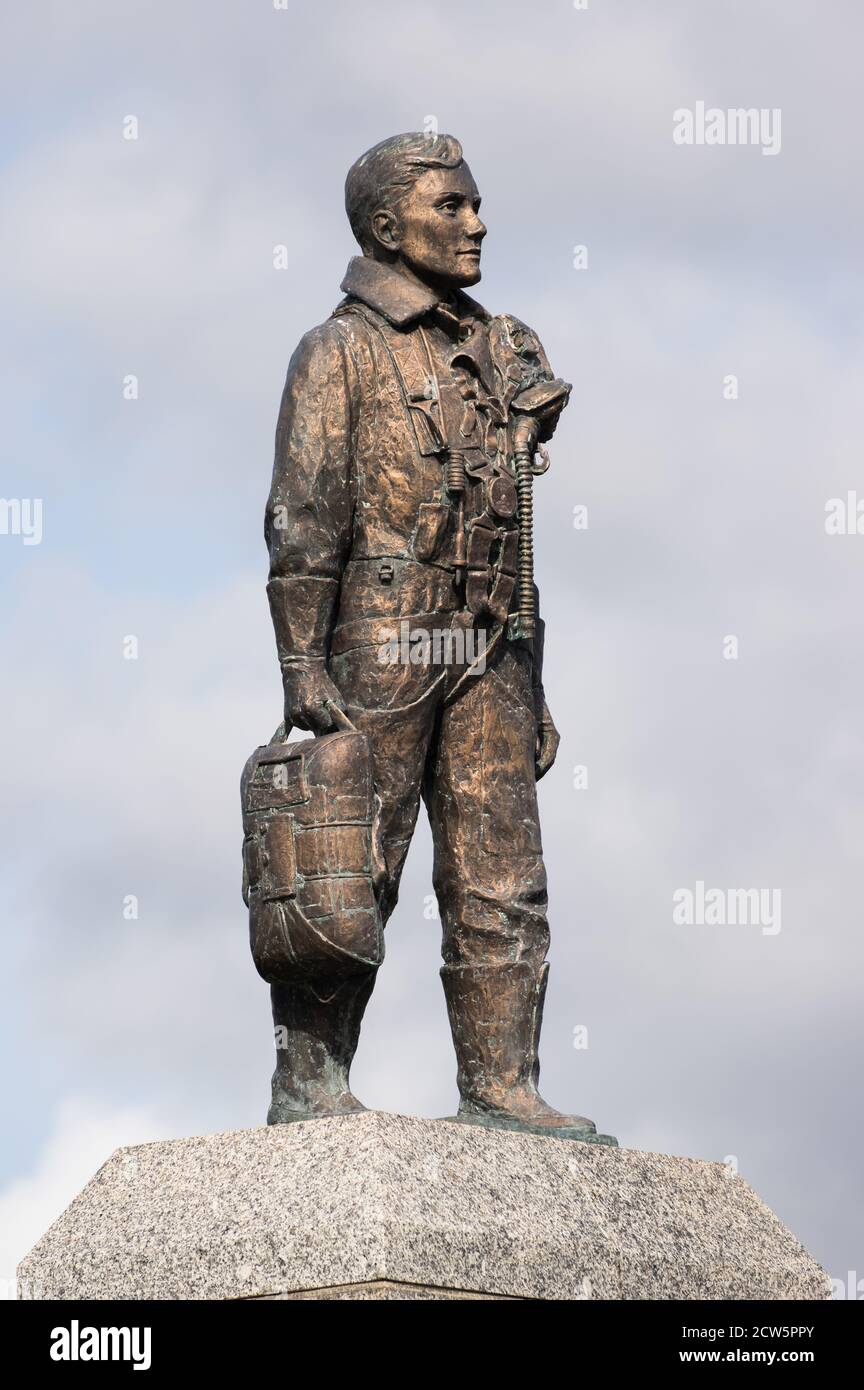 Royal air force memorial hi-res stock photography and images - Alamy