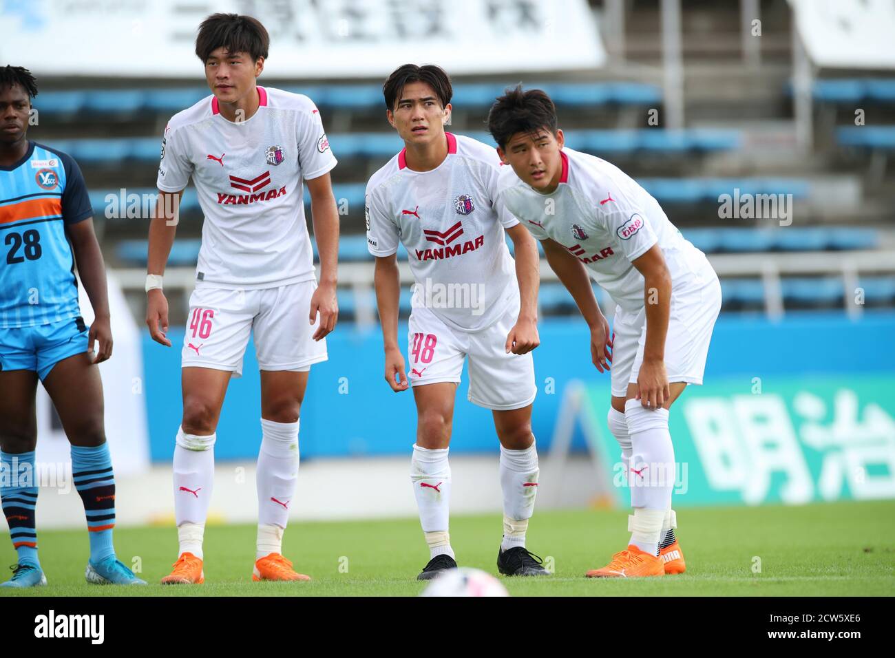 NHK Spring Mitsuzawa Football Stadium, Kanagawa, Japan. 27th Sep, 2020 ...