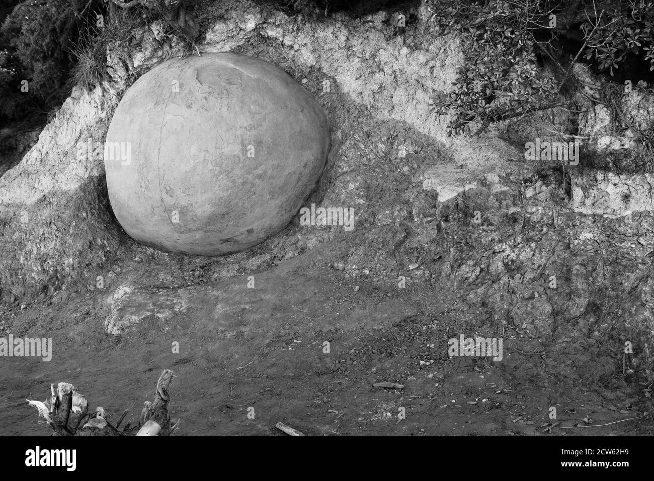 Burried in sea wall hi-res stock photography and images - Alamy
