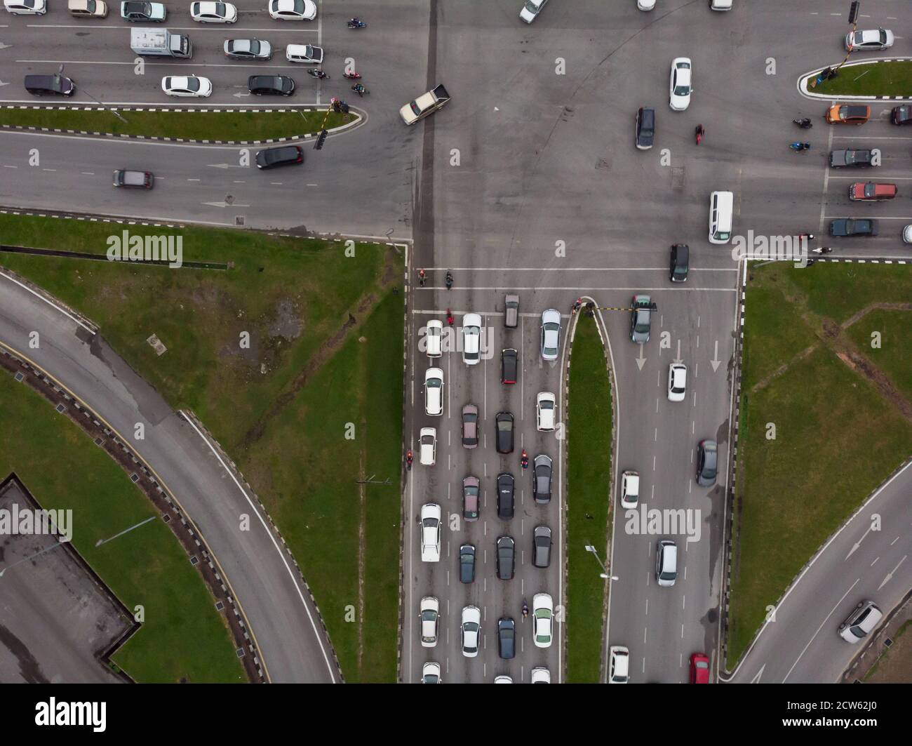 Top down view of road intersection with crowded vehicles Stock Photo ...