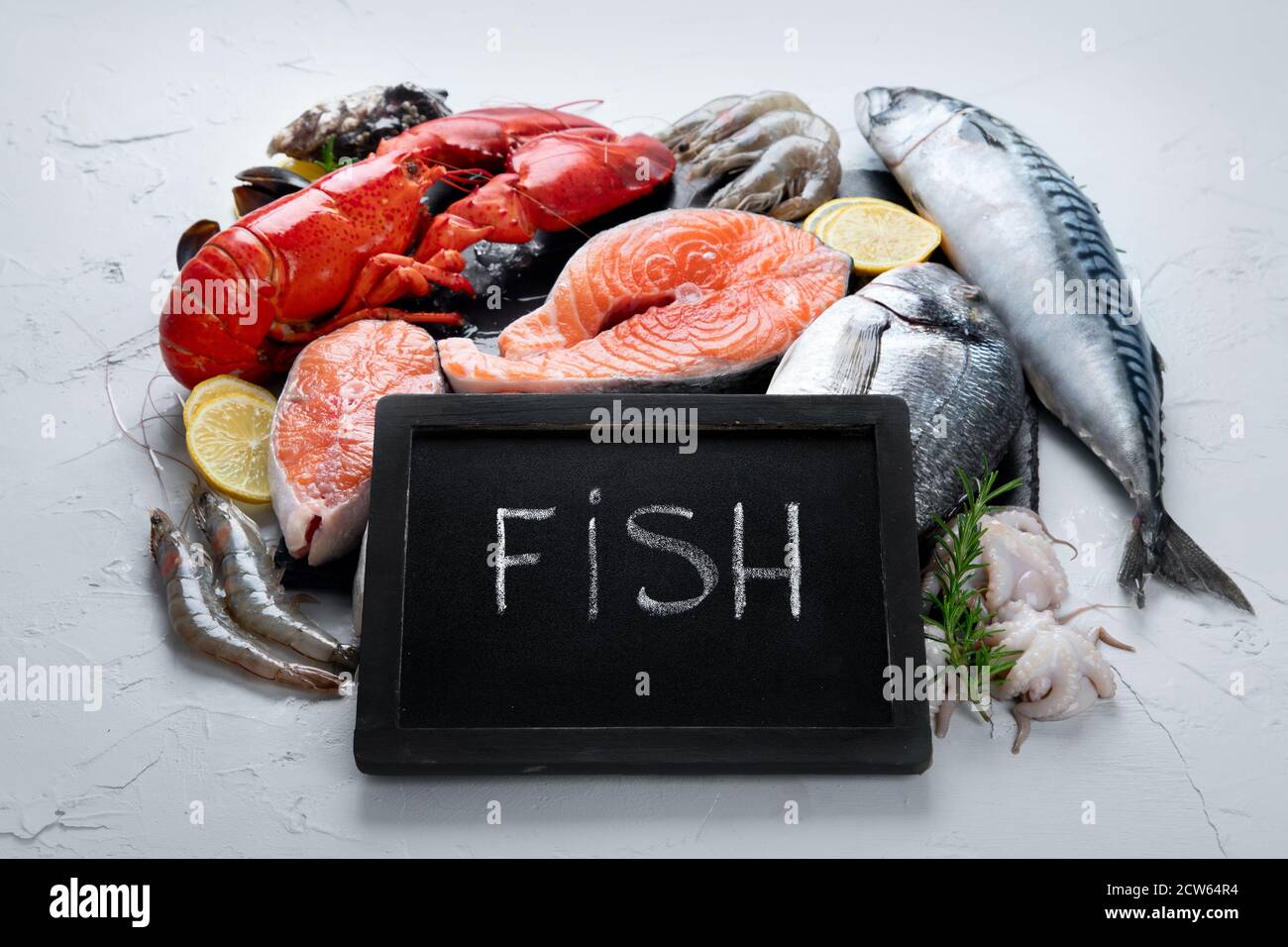 Shellfish assortment hi-res stock photography and images - Alamy