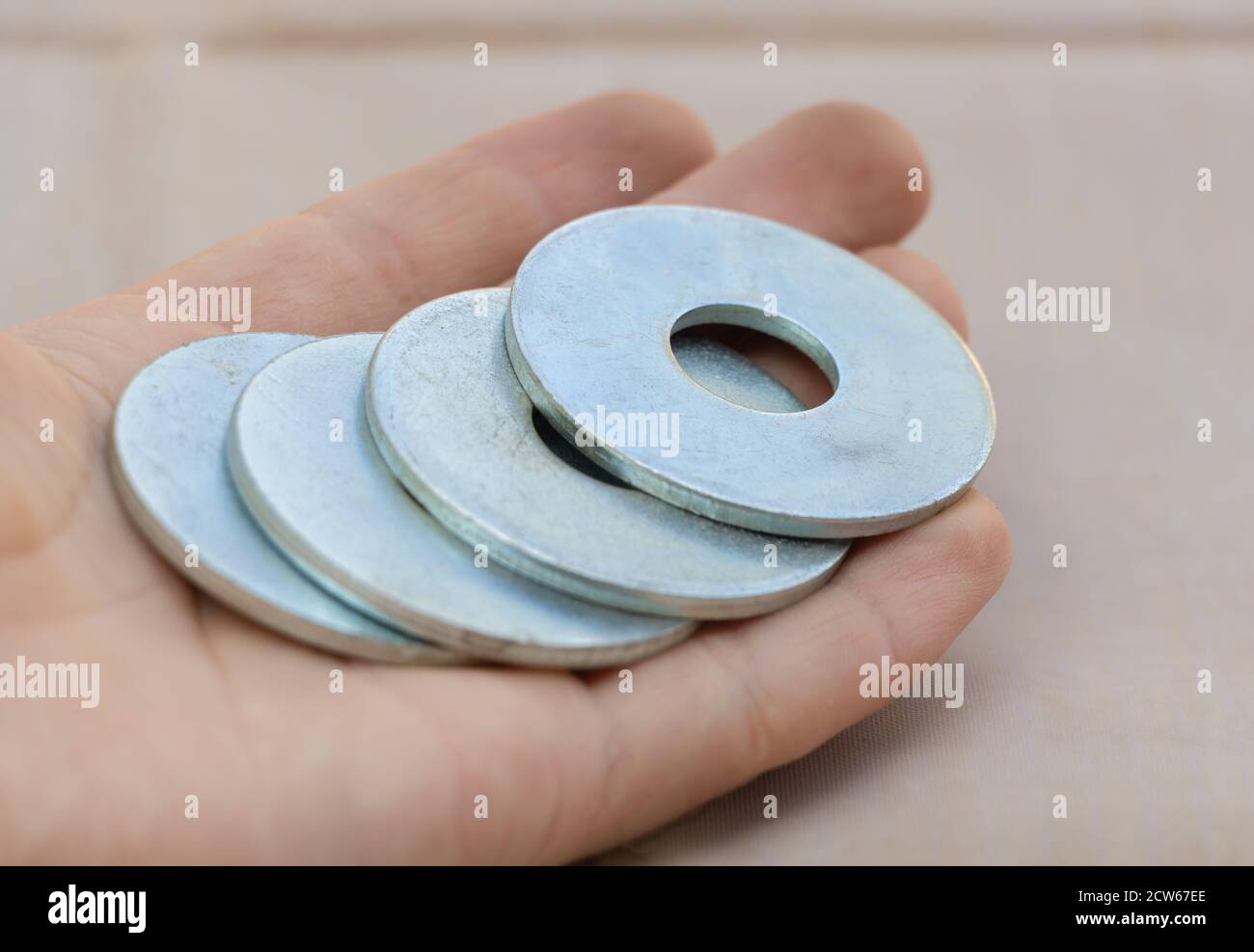 Hand washers hi-res stock photography and images - Alamy
