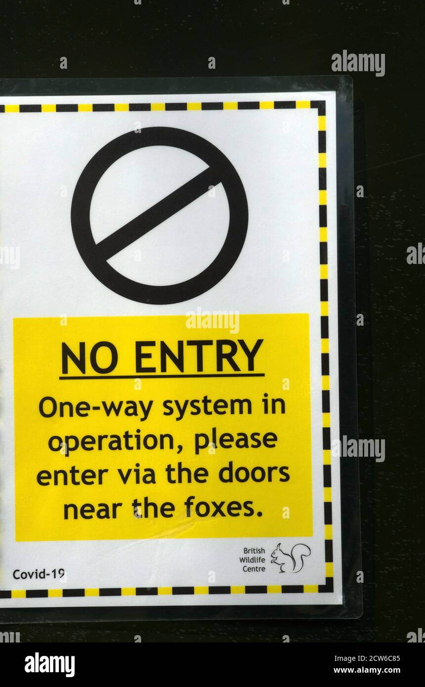 Covid-19 Sign No Entry Stock Photo - Alamy