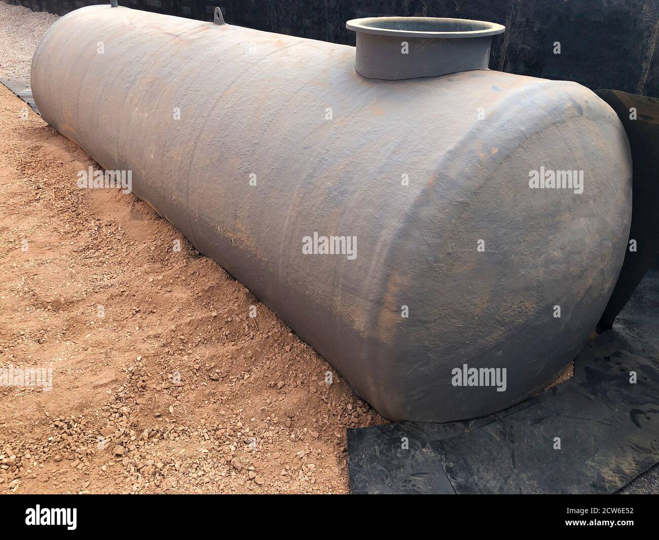 Septic tank with flow hi-res stock photography and images - Alamy