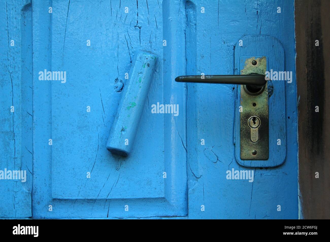 close up picture of a door knob Stock Photo - Alamy