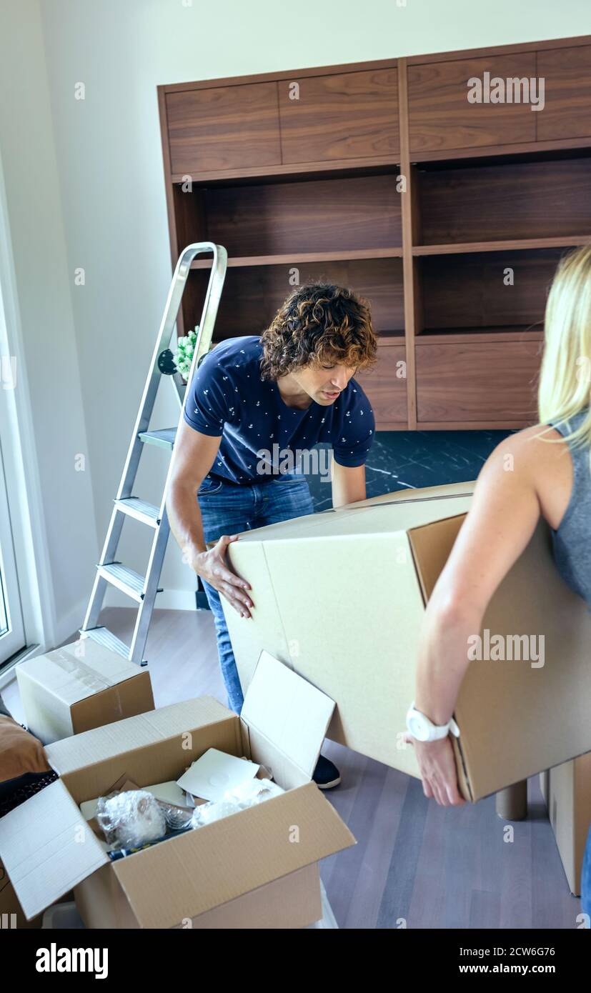 Big move hi-res stock photography and images - Alamy