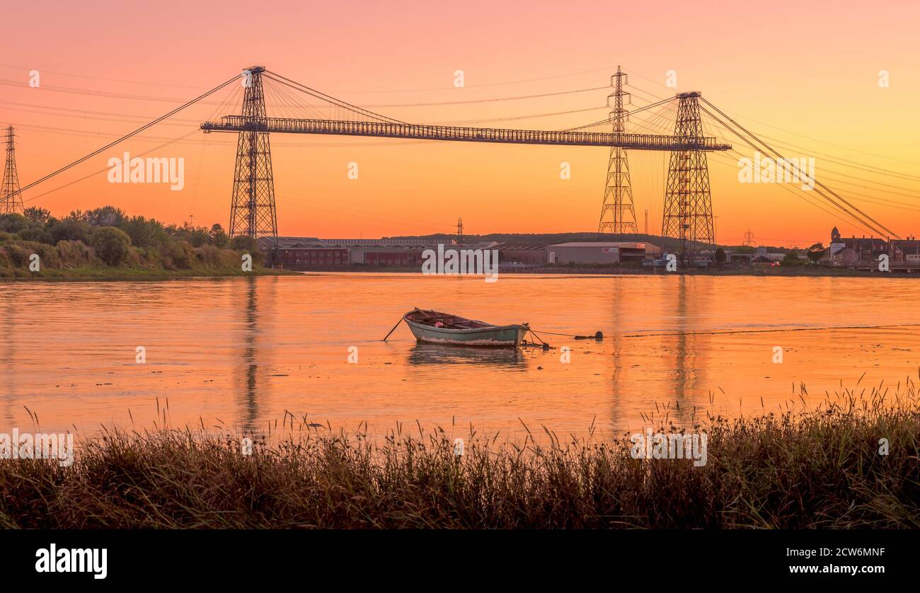 Newport docks hi-res stock photography and images - Alamy
