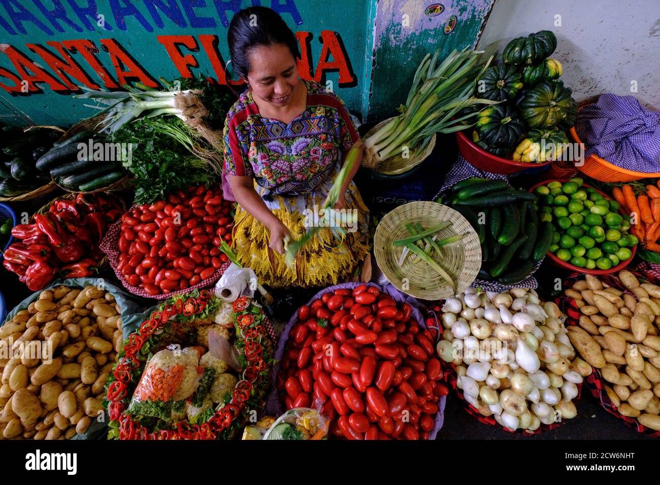 Foto Del Mercado Guatemalteco Tikal Meat Market ! 501 Hartford Ave,